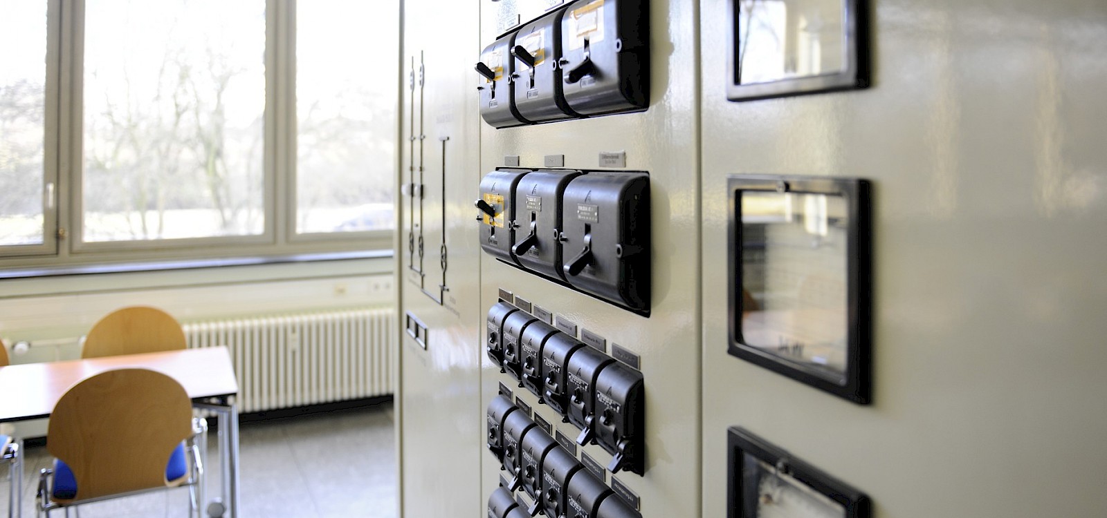 Main Switching House // Industrial heritage circuit | Landschaftspark ...